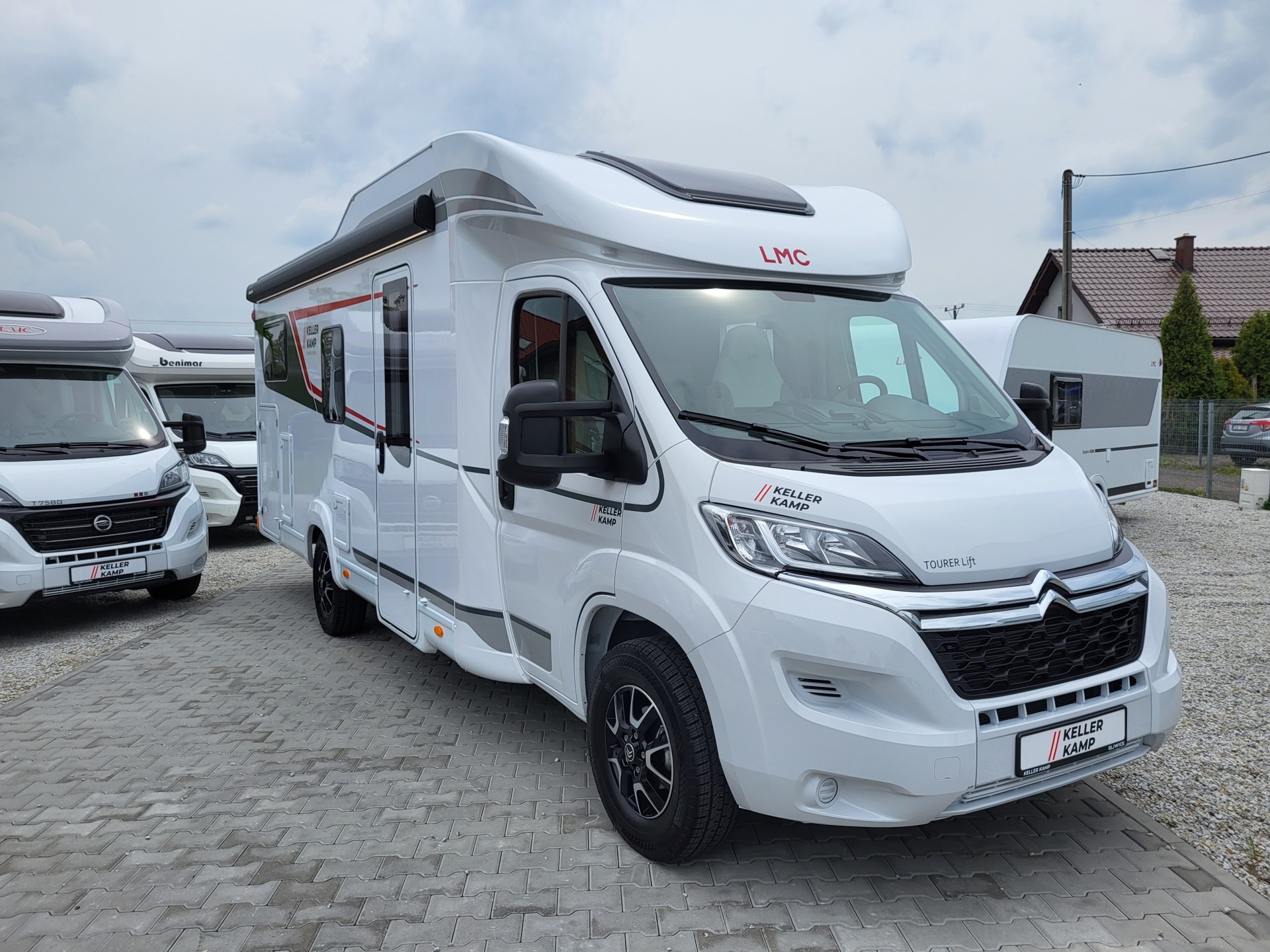 Rental RV Gliwice • LMC Tourer Lift H 730 G
